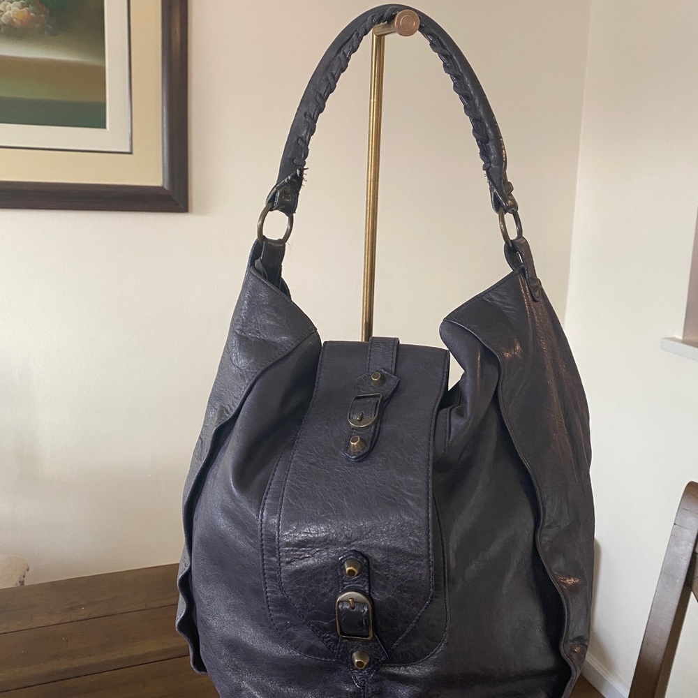 Balenciaga Rare Chevre Hobo Shrug Bag - Gem